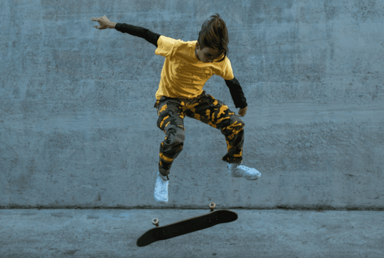 How to Kickflip: Our Complete Guide - Skate Culture Insider